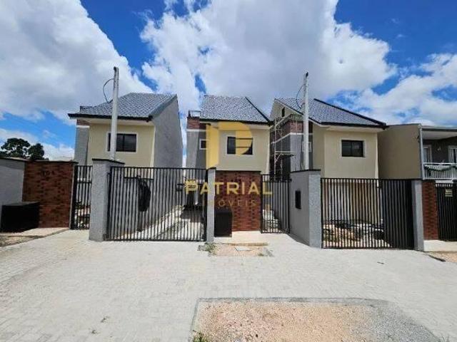 Sobrado à venda no bairro Xaxim