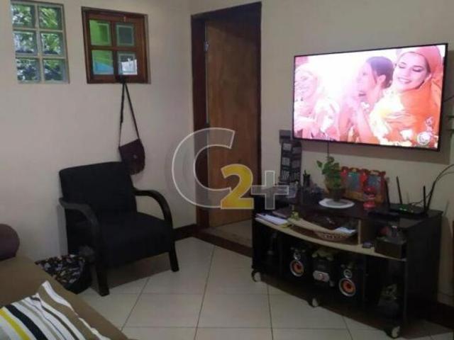 Sobrado à venda na Casa Verde com 4 quartos, sendo 1 suíte, e 3 vagas cobertas