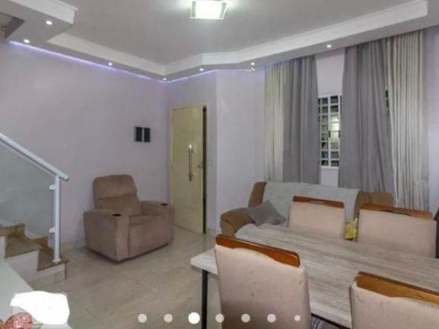 Sobrado á venda na Chácara Califórnia com 80m² 2 dormitórios 1 suíte 4 banheiros 1 vaga