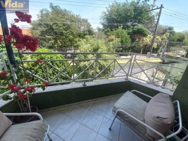Sobrado à Venda na Cidade São Francisco SP, 4 Dorms, 267m²