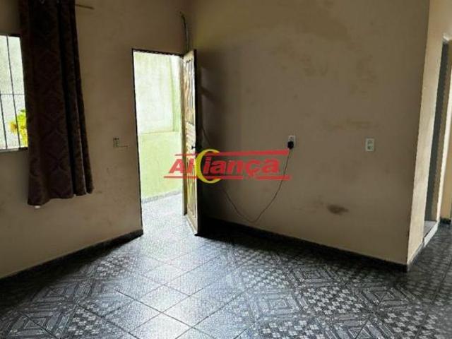 Sobrado à venda na Cidade Soberana Guarulhos/SP, ideal para moradia e renda