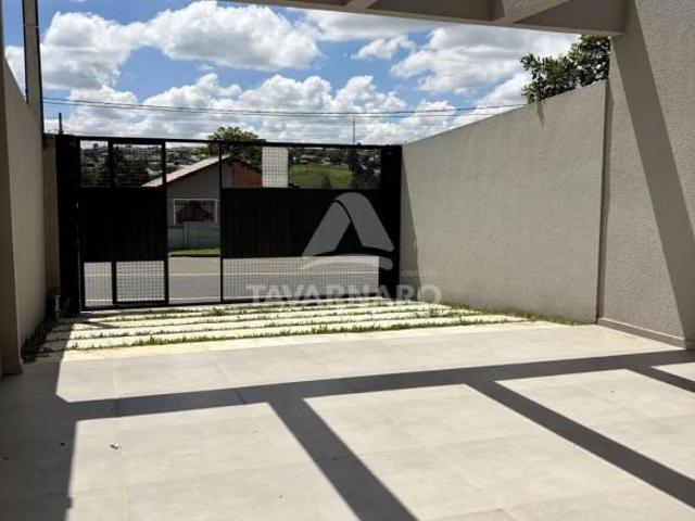 Sobrado à venda na Avenida Anita Garibaldi Localização Estratégica