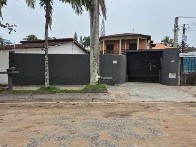 Sobrado a venda na Enseada Guarujá/SP