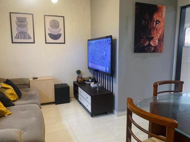 Sobrado à Venda na Enseada no Guarujá | QVista Inteligência Imobiliária Guarujá
