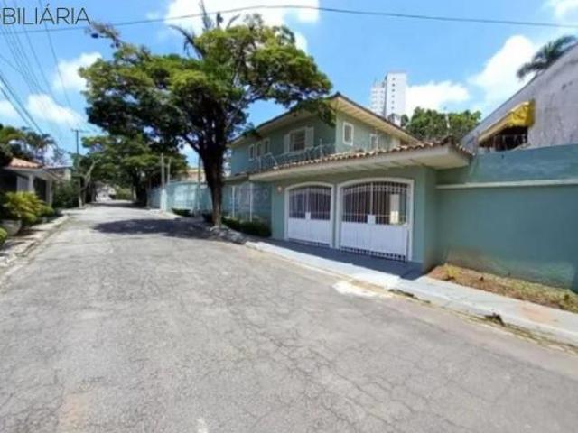 Sobrado à venda na Fazenda Morumbi 317m² 4 Dormitórios 2 Suítes