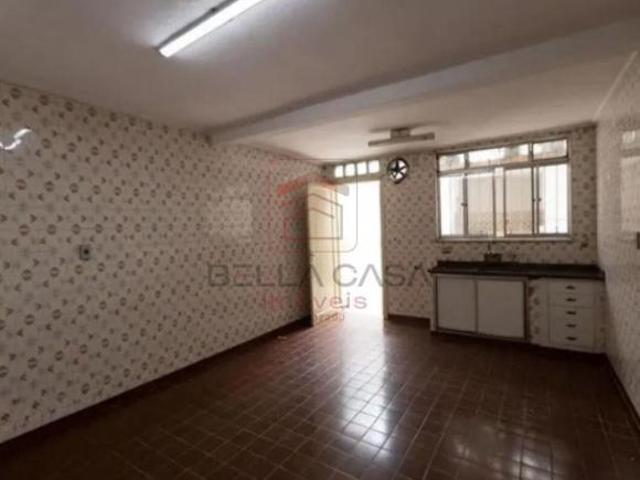 Sobrado a venda na Mooca, 02 dormitórios sem garagem
