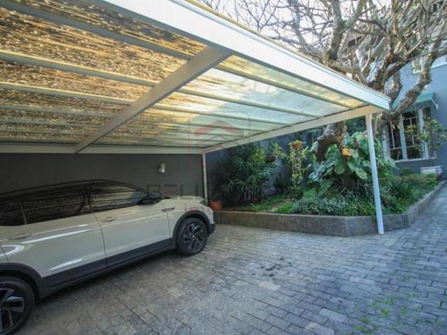 Sobrado à venda na Mooca 338m2 4 dormitórios 4 suítes 4 vagas de garagem