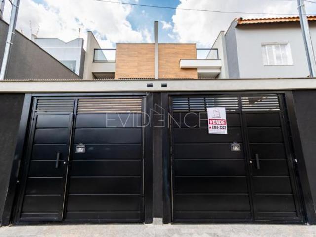 Sobrado à venda na Mooca com 160 m², 4 Quartos, 4 banheiros e 2 vagas