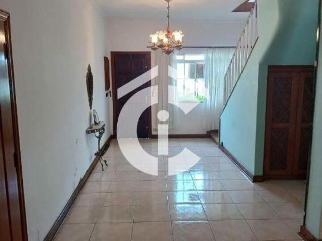 Sobrado à venda na Mooca com 2 Quartos e 1 banheiro, 2 vagas 160 m²