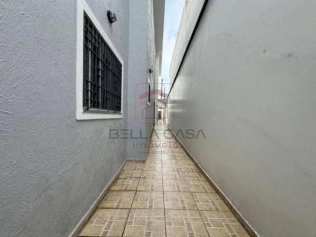 Sobrado à venda na Mooca, próximo à Avenida Cassandoca