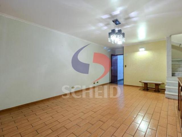 Sobrado á Venda na Saúde com 183m², 2 quartos, 2 vagas