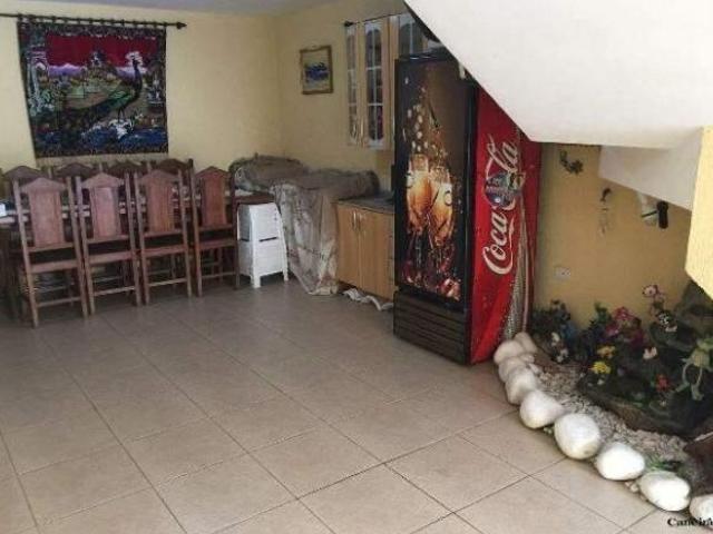 Sobrado a venda na Penha