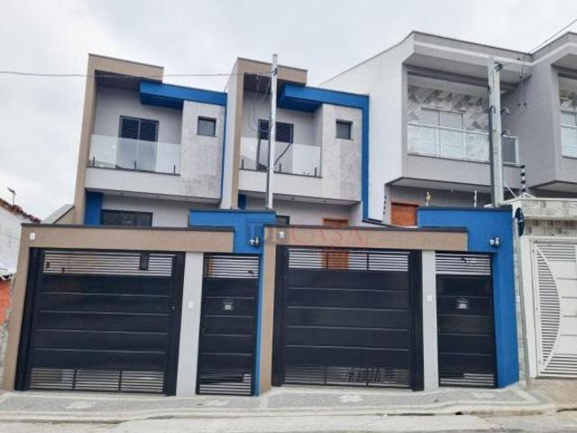 Sobrado a venda na Penha com 3 suítes e 4 vagas de garagem próximo ao Metrô