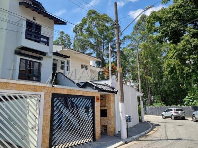 Sobrado a Venda na Região do Mandaqui / Horto com 3 Quartos com mais 1 opcional armários e 3 vagas