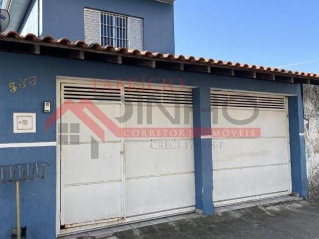 Sobrado à venda na Vila Urupês em Suzano – Espaço, conforto e excelente localização