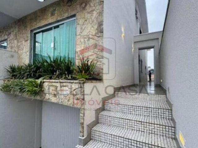 Sobrado à venda na Vila Zelina 234m2 3 dormitórios 2 suítes 5 vagas de garagem
