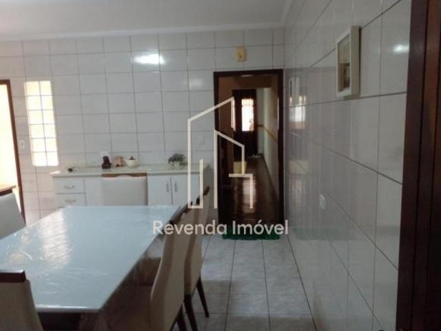 Sobrado à venda na Vila América, Santo André SP: 3 quartos, 1 suíte, 1 sala, 3 banheiros, 4 vagas, 1