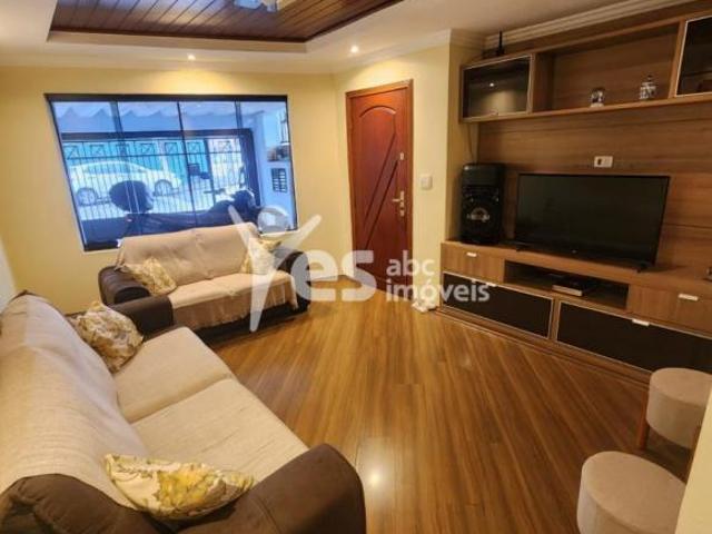Sobrado à Venda na Vila América – 180m², 3 Dorms, Suíte com Closet e 2 Vagas RE