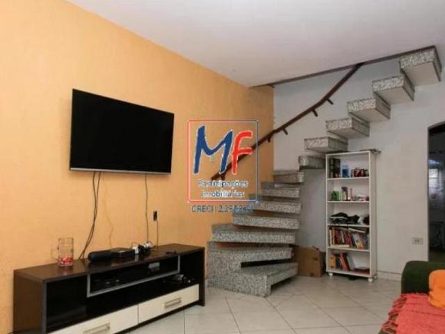 Sobrado à venda na Vila Carrão, com 4 dormitórios, sala, copa, cozinha, área de serviço, 1 vaga. Pro