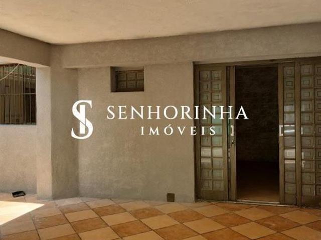 Sobrado à venda na Vila Dalila, São Paulo SP: 2 dormitórios, sendo 1 suíte, 2 salas, 3 banheiros, 3