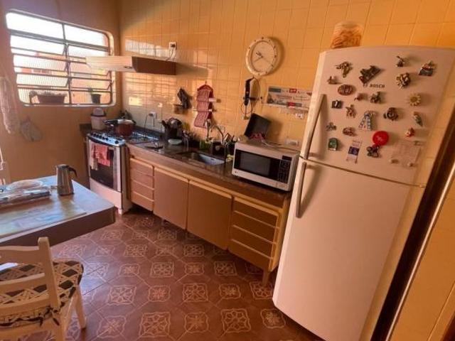 Sobrado à Venda na Vila Galvão, Guarulhos 268m² com piscina