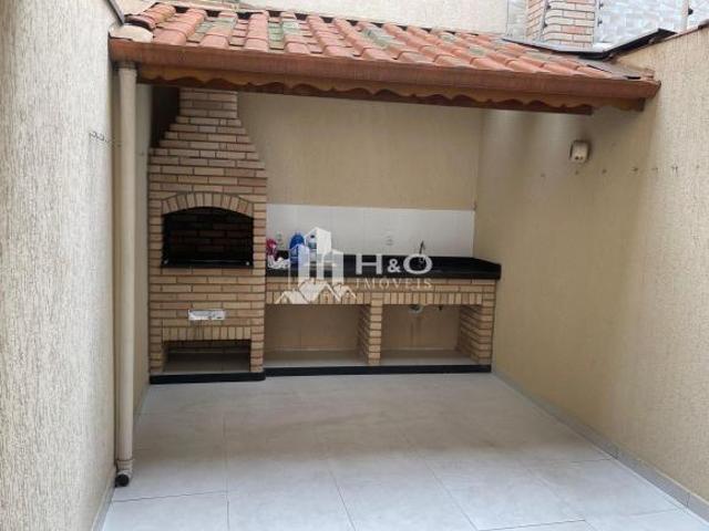 Sobrado à Venda na Vila Guarani – 3 Dormitórios, 2 Vagas, Planejados, Alto Padrão – R$ 670.000,00