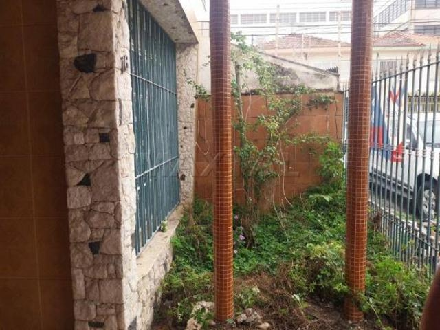 sobrado a venda na vila Guilherme, com três dormitórios, dois banheiros, sala em dois ambientes