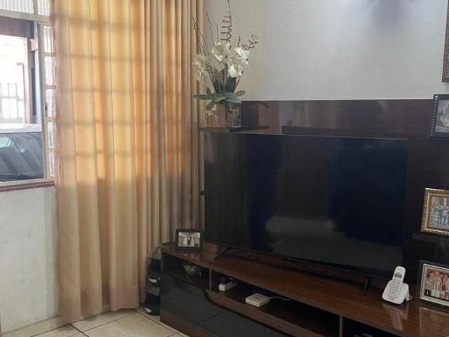 Sobrado à venda na Vila Iapi, Taubaté