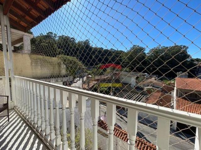 Sobrado a Venda na Vila Irmãos Arnoni 03 Dormitórios e 04 vagas de Garagem