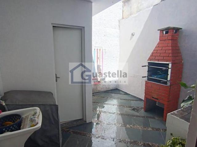 Sobrado à Venda na Vila Jerusalem, SBC – 2 Dorms, 109m², R$490mil