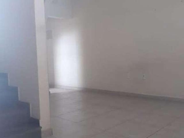 Sobrado à venda na Vila Linda, em Santo André, com 142m² de área construída