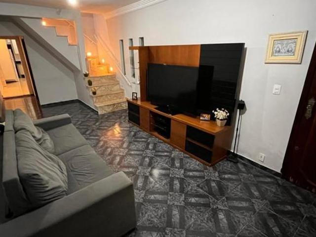 Sobrado à venda na Vila Linda, em Santo André, com 201m² de área construída