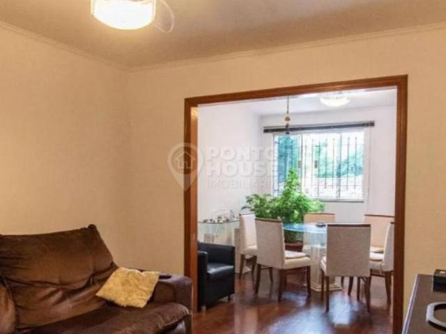 Sobrado à venda na Vila Mariana com 5 dormitórios com 266m² 5 dormitórios