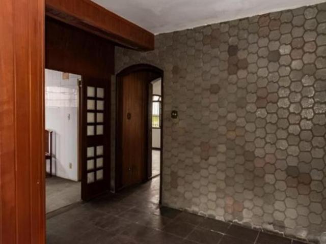 Sobrado à venda na Vila Mariana com 300m² 4 dormitórios 3 banheiros 5 vagas