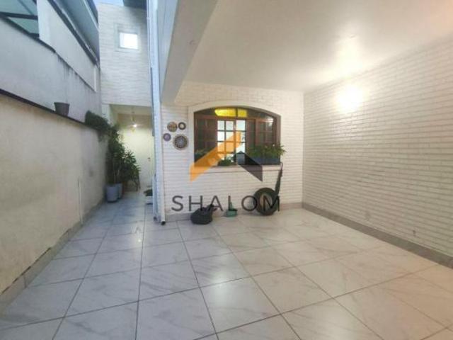 Sobrado à venda na Vila Morse