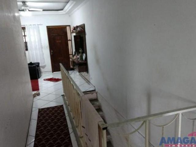 Sobrado à Venda na Vila Nova Aliança, Jacareí