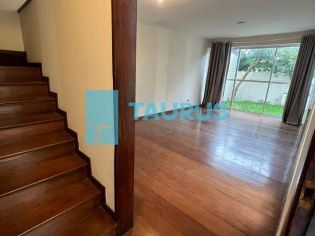 Sobrado à venda na Vila Olímpia, 3 Dormitórios, 3 Vagas, 131m²