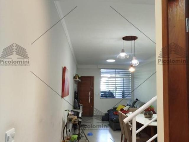 Sobrado a venda na Vila Prudente, 104 m2, 3 suites, cozinha planejada, churrasqueira, 2 vagas de gar