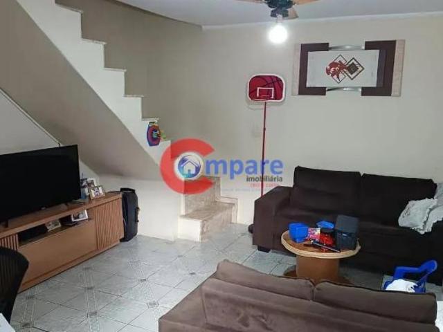 SOBRADO À VENDA NA VILA RIO DE JANEIRO GUARULHOS/SP 2 DORMITÓRIOS 1 SUÍTE 2 VAGAS ACEITA FINANC