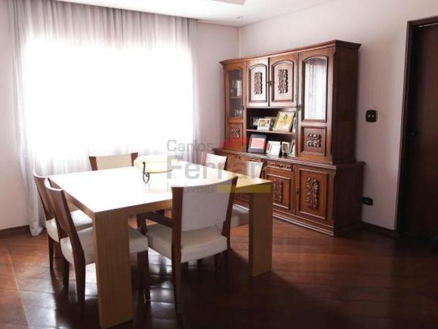 Sobrado à venda Santa Terezinha 240m2 03 suites, 05 vagas
