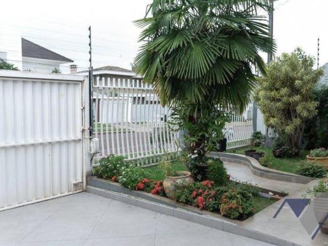 Sobrado à venda por R$ 1.890.000,00 Country Cascavel/PR