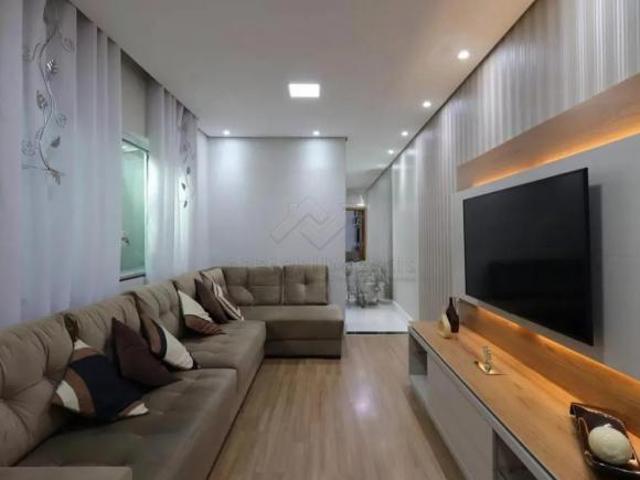 Sobrado à venda por R$ 650.000,00 com 154m² na Parque Capuava, Santo André/SP