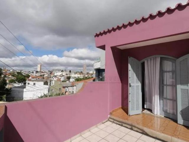 Sobrado à venda por R$ 680.000 na Vila Alto de Santo André, Santo André/SP