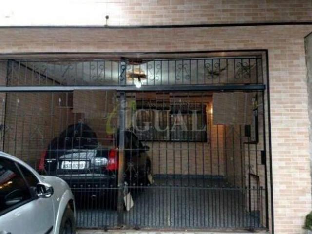 Sobrado à venda no Parque Capuava, em Santo André