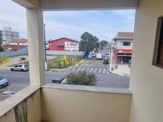 Sobrado à venda, Parque São Benedito, Pindamonhangaba, SP