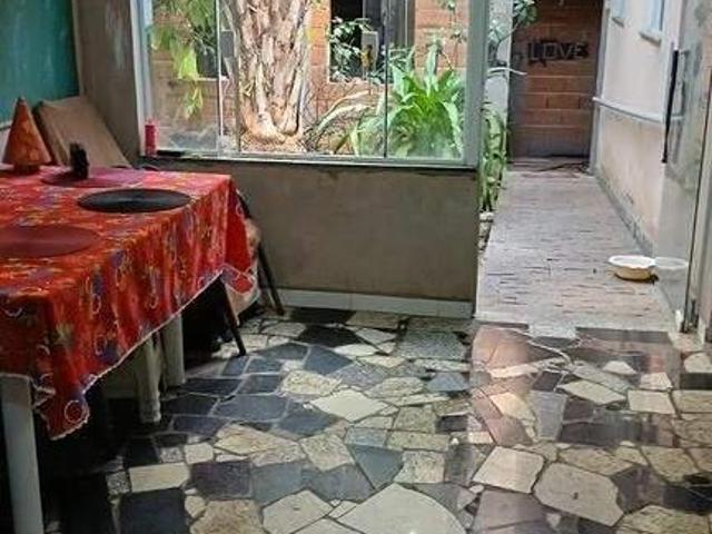 Sobrado à venda próximo a Santa Casa em Limeira