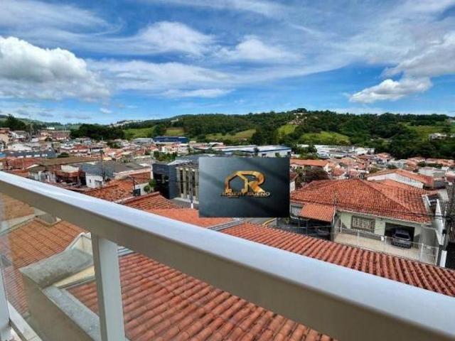 SOBRADO A VENDA PROXIMO AO CENTRO