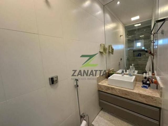 Sobrado com 3 dormitórios à venda sendo uma suíte, 304 m² por R$ 1.380.000 Residencial Dona Margar