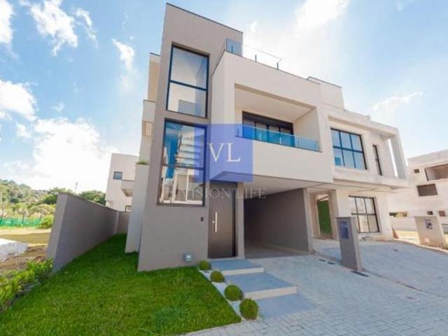 Sobrado à Venda Residencial Vivendas do Parque, 3 quartos, 1 suite, terraço, duas vagas de garagem