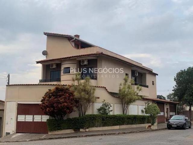 Sobrado à venda Wanel Ville 3 Dormitórios 1 suíte 377m² Sorocaba, SP